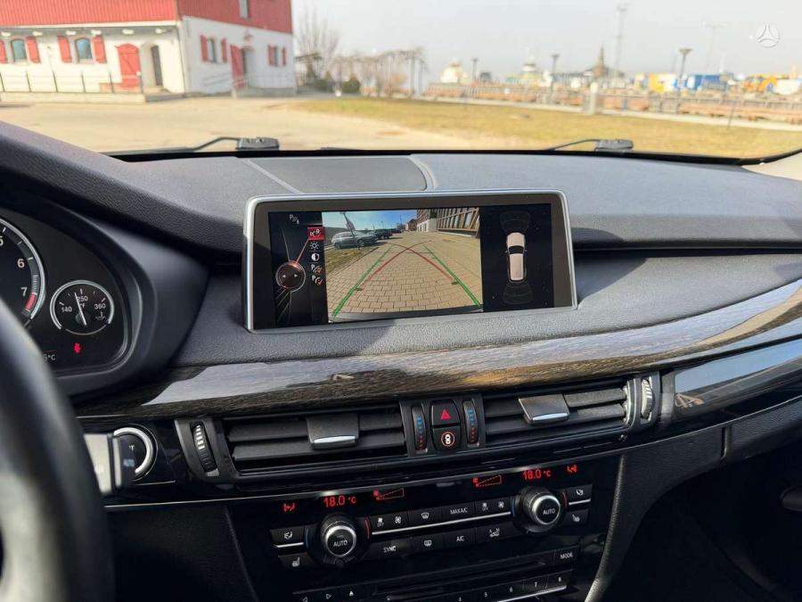 Black BMW X5 2016 in Klaipeda, with an engine capacity of 2.98 L and mileage of 225 thousand km for 15500 €, photo 16 on AUTOMOTO.COM.LV
