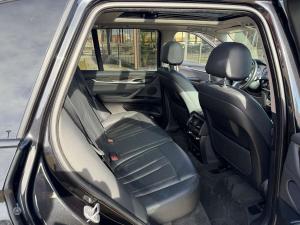 Black BMW X5 2016 in Klaipeda, with an engine capacity of 2.98 L and mileage of 225 thousand km for 15500 €, photo 20 on AUTOMOTO.COM.LV
