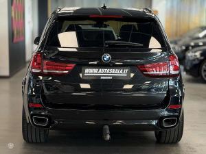 Black BMW X5 2016 in Klaipeda, with an engine capacity of 2.99 L and mileage of 310 thousand km for 20700 €, photo 5 on AUTOMOTO.COM.LV