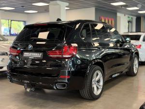 Black BMW X5 2016 in Klaipeda, with an engine capacity of 2.99 L and mileage of 310 thousand km for 20700 €, photo 6 on AUTOMOTO.COM.LV