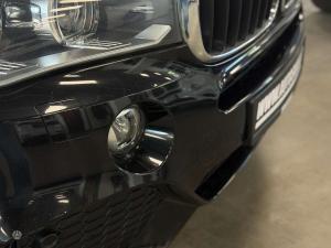 Black BMW X5 2016 in Klaipeda, with an engine capacity of 2.99 L and mileage of 310 thousand km for 20700 €, photo 24 on AUTOMOTO.COM.LV