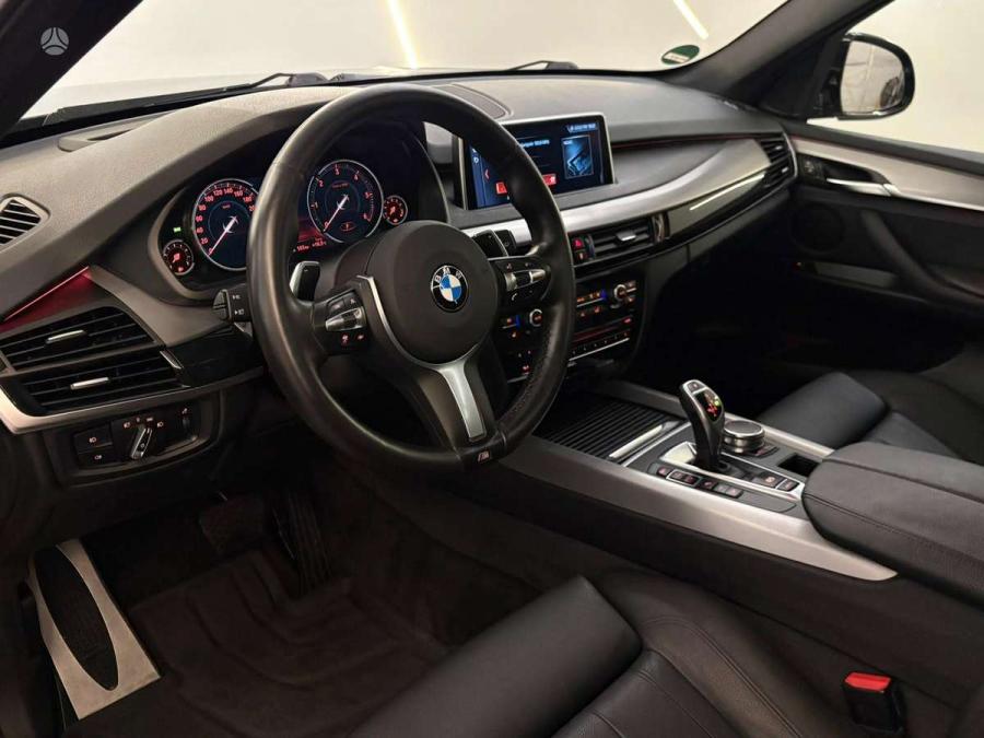 Melns BMW X5 2016 Marijampole, ar dzinēja tilpumu 2.99 L un nobraukumu 254 tūkst. km par 24750 €, foto 3 vietnē AUTOMOTO.COM.LV