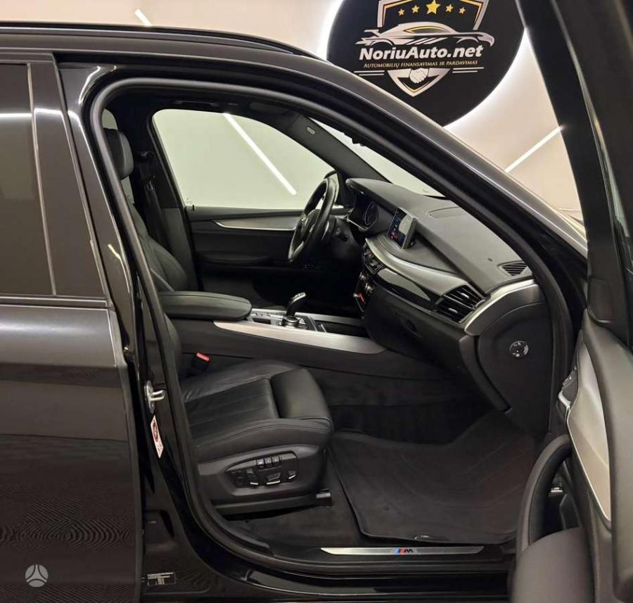 Melns BMW X5 2016 Marijampole, ar dzinēja tilpumu 2.99 L un nobraukumu 254 tūkst. km par 24750 €, foto 19 vietnē AUTOMOTO.COM.LV