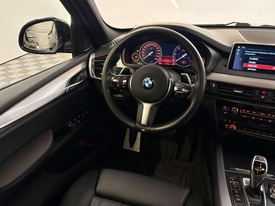 Melns BMW X5 2016 Marijampole, ar dzinēja tilpumu 2.99 L un nobraukumu 254 tūkst. km par 24750 €, foto 22 vietnē AUTOMOTO.COM.LV