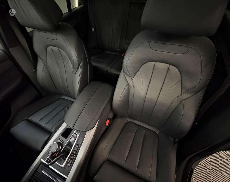 Melns BMW X5 2016 Marijampole, ar dzinēja tilpumu 2.99 L un nobraukumu 254 tūkst. km par 24750 €, foto 28 vietnē AUTOMOTO.COM.LV