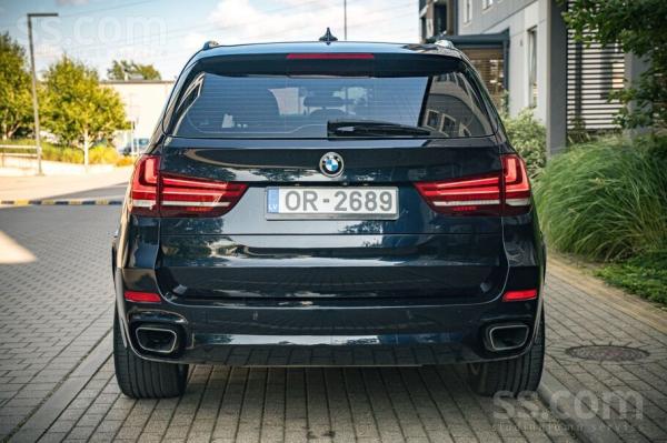 Melns BMW X5 2016 Rīga, ar dzinēja tilpumu 3.00 L un nobraukumu 275 tūkst. km par 16590 €, foto 6 vietnē AUTOMOTO.COM.LV