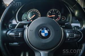 Black BMW X5 2016 in Riga, with an engine capacity of 3.00 L and mileage of 275 thousand km for 16590 €, photo 15 on AUTOMOTO.COM.LV