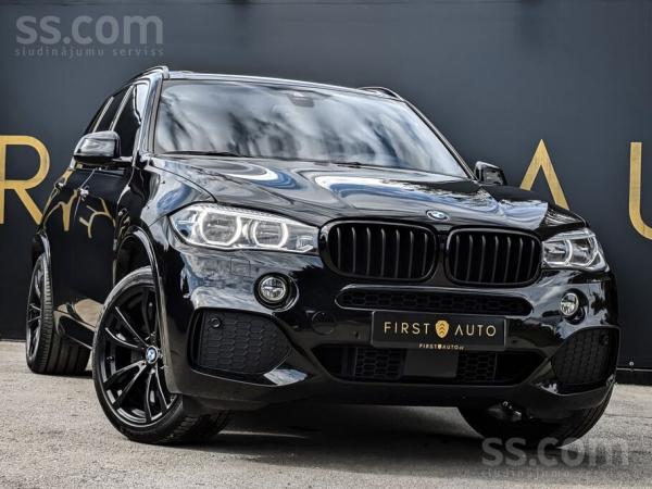 Black BMW X5 2016 in Tukums, with an engine capacity of 3.00 L and mileage of 237 thousand km for 23990 €, photo 1 on AUTOMOTO.COM.LV