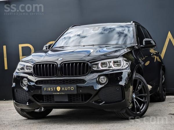 Black BMW X5 2016 in Tukums, with an engine capacity of 3.00 L and mileage of 237 thousand km for 23990 €, photo 3 on AUTOMOTO.COM.LV