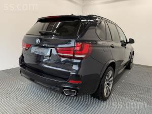 Melns BMW X5 2016 Rīga, ar dzinēja tilpumu 3.00 L un nobraukumu 180 tūkst. km par 23000 €, foto 5 vietnē AUTOMOTO.COM.LV