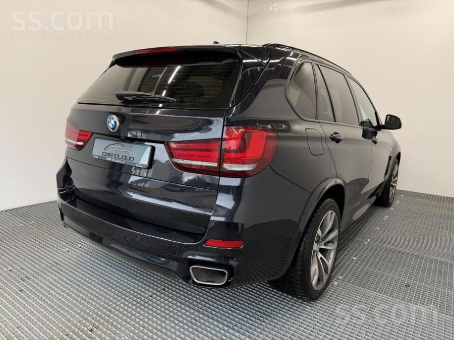 Melns BMW X5 2016 Rīga, ar dzinēja tilpumu 3.00 L un nobraukumu 180 tūkst. km par 23000 €, foto 5 vietnē AUTOMOTO.COM.LV