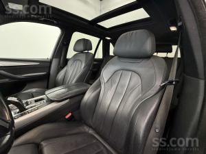Melns BMW X5 2016 Rīga, ar dzinēja tilpumu 3.00 L un nobraukumu 180 tūkst. km par 23000 €, foto 11 vietnē AUTOMOTO.COM.LV