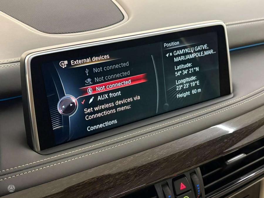Melns BMW X5 2016 Marijampole, ar dzinēja tilpumu 2.99 L un nobraukumu 181 tūkst. km par 18999 €, foto 10 vietnē AUTOMOTO.COM.LV