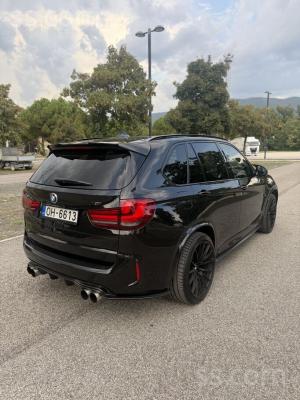 Black BMW X5 2016 in Riga, with an engine capacity of 4.40 L and mileage of 100 thousand km for 40000 €, photo 5 on AUTOMOTO.COM.LV