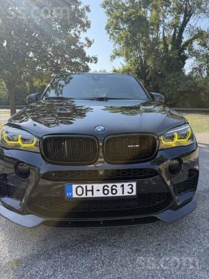 Black BMW X5 2016 in Riga, with an engine capacity of 4.40 L and mileage of 100 thousand km for 40000 €, photo 8 on AUTOMOTO.COM.LV