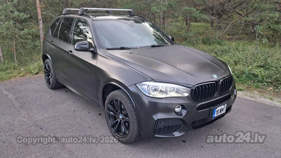 Black BMW X5 2016 in Tallinn, with an engine capacity of 4.40 L and mileage of 147 thousand km for 39900 €, photo 2 on AUTOMOTO.COM.LV