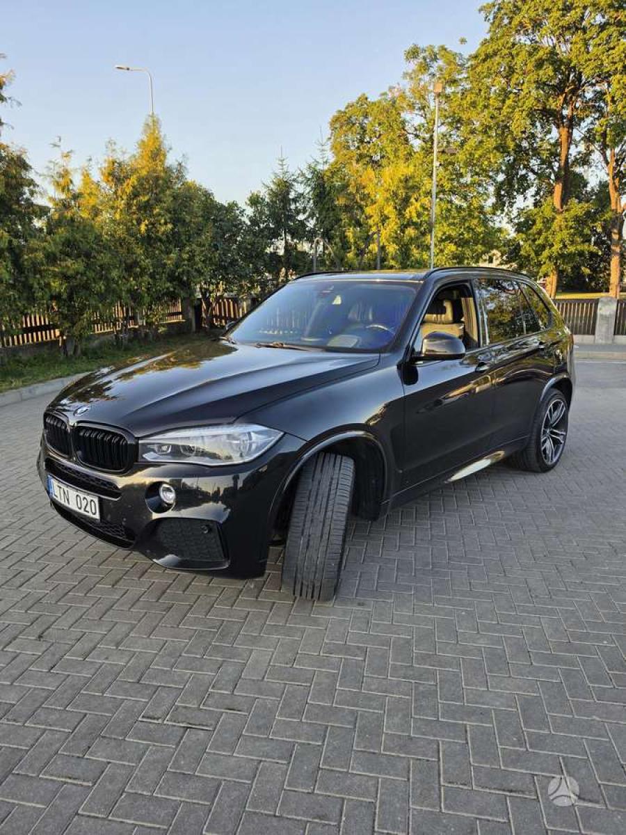 Melns BMW X5 2016 Tauragė, ar dzinēja tilpumu 2.99 L un nobraukumu 251 tūkst. km par 21500 €, foto 6 vietnē AUTOMOTO.COM.LV