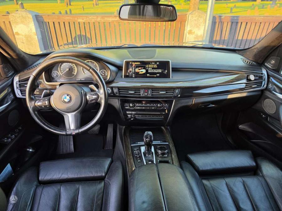 Melns BMW X5 2016 Tauragė, ar dzinēja tilpumu 2.99 L un nobraukumu 251 tūkst. km par 21500 €, foto 12 vietnē AUTOMOTO.COM.LV