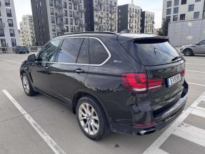 Black BMW X5 2016 in Vilnius, with an engine capacity of 2.00 L and mileage of 189 thousand km for 19999 €, photo 7 on AUTOMOTO.COM.LV