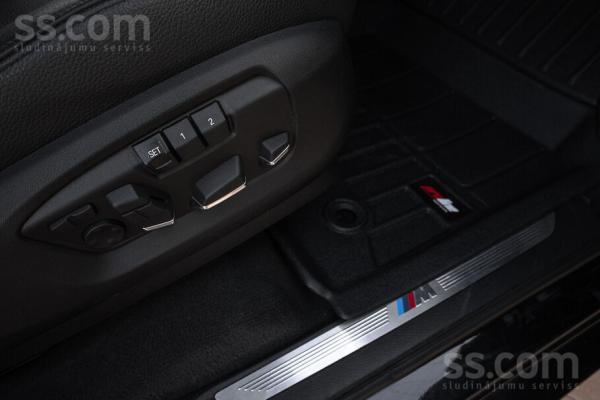Melns BMW X5 2016 Jelgava, ar dzinēja tilpumu 2.00 L un nobraukumu 210 tūkst. km par 22900 €, foto 11 vietnē AUTOMOTO.COM.LV