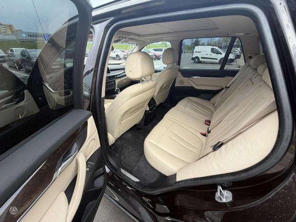 Melns BMW X5 2016 Kauņa, ar dzinēja tilpumu 2.98 L un nobraukumu 114 tūkst. km par 19750 €, foto 10 vietnē AUTOMOTO.COM.LV