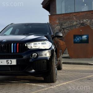 Black BMW X5 2017 in Rezekne, with an engine capacity of 3.00 L and mileage of 0 thousand km for 23690 €, photo 3 on AUTOMOTO.COM.LV