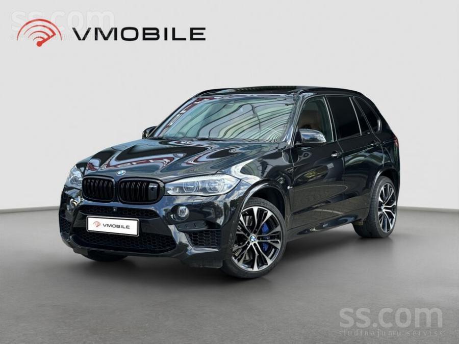 Black BMW X5 2017 in Riga, with an engine capacity of 4.40 L and mileage of 160 thousand km for 36490 €, photo 1 on AUTOMOTO.COM.LV