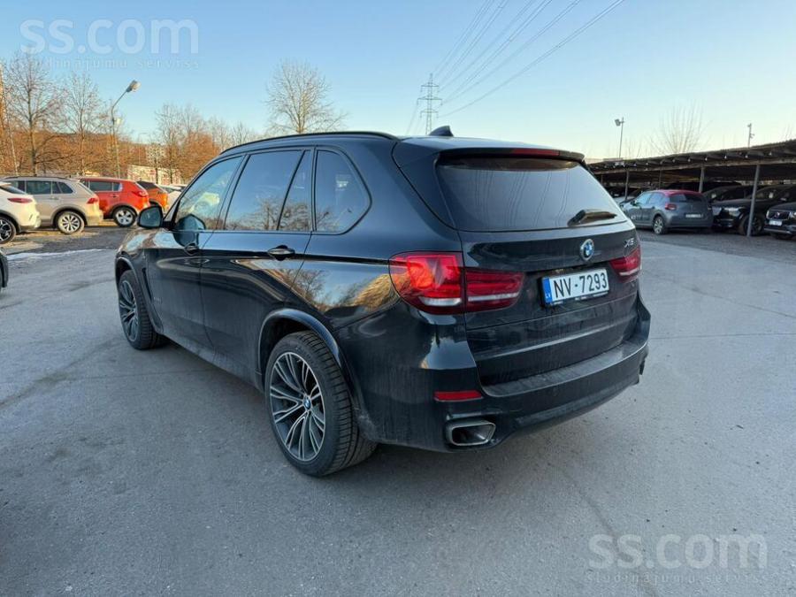 Melns BMW X5 2017 Rīga, ar dzinēja tilpumu 3.00 L un nobraukumu 186 tūkst. km par 26990 €, foto 6 vietnē AUTOMOTO.COM.LV