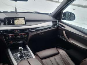 Melns BMW X5 2017 Viļņa, ar dzinēja tilpumu 2.99 L un nobraukumu 249 tūkst. km par 27800 €, foto 15 vietnē AUTOMOTO.COM.LV