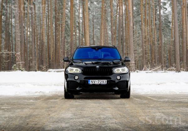 Melns BMW X5 2017 Rīga, ar dzinēja tilpumu 3.00 L un nobraukumu 186 tūkst. km par 26990 €, foto 3 vietnē AUTOMOTO.COM.LV