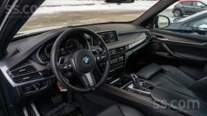 Black BMW X5 2017 in Riga, with an engine capacity of 3.00 L and mileage of 186 thousand km for 26990 €, photo 9 on AUTOMOTO.COM.LV