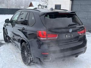 Black BMW X5 2017 in Vilnius, with an engine capacity of 2.99 L and mileage of 145 thousand km for 26600 €, photo 7 on AUTOMOTO.COM.LV