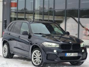 Black BMW X5 2017 in Vilnius, with an engine capacity of 2.99 L and mileage of 249 thousand km for 26900 €, photo  on AUTOMOTO.COM.LV