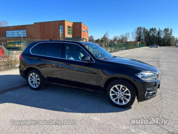 Black BMW X5 2017 in Tallinn, with an engine capacity of 3.00 L and mileage of 106 thousand km for 30900 €, photo 2 on AUTOMOTO.COM.LV
