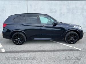 Black BMW X5 2017 in Tallinn, with an engine capacity of 3.00 L and mileage of 130 thousand km for 29700 €, photo 2 on AUTOMOTO.COM.LV