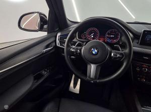 Melns BMW X5 2017 Marijampole, ar dzinēja tilpumu 2.00 L un nobraukumu 253 tūkst. km par 23850 €, foto 5 vietnē AUTOMOTO.COM.LV