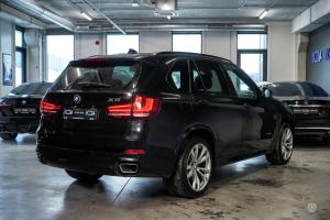 Melns BMW X5 2017 Kauņa, ar dzinēja tilpumu 2.99 L un nobraukumu 293 tūkst. km par 23450 €, foto 9 vietnē AUTOMOTO.COM.LV