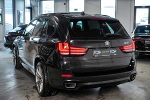 Melns BMW X5 2017 Kauņa, ar dzinēja tilpumu 2.99 L un nobraukumu 293 tūkst. km par 23450 €, foto 10 vietnē AUTOMOTO.COM.LV