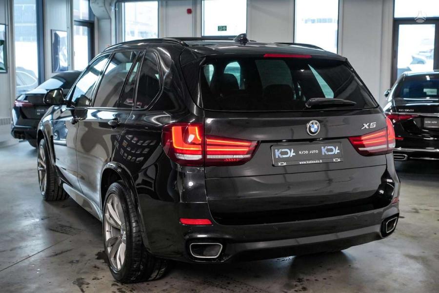 Melns BMW X5 2017 Kauņa, ar dzinēja tilpumu 2.99 L un nobraukumu 293 tūkst. km par 23450 €, foto 10 vietnē AUTOMOTO.COM.LV
