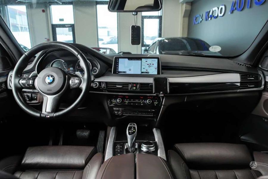 Melns BMW X5 2017 Kauņa, ar dzinēja tilpumu 2.99 L un nobraukumu 293 tūkst. km par 23450 €, foto 16 vietnē AUTOMOTO.COM.LV