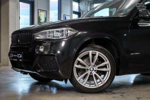 Melns BMW X5 2017 Marijampole, ar dzinēja tilpumu 3.00 L un nobraukumu 293 tūkst. km par 23450 €, foto 6 vietnē AUTOMOTO.COM.LV