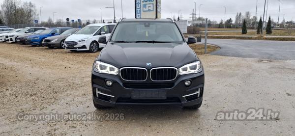 Black BMW X5 2017 in Tartu, with an engine capacity of 3.00 L and mileage of 232 thousand km for 23900 €, photo 8 on AUTOMOTO.COM.LV