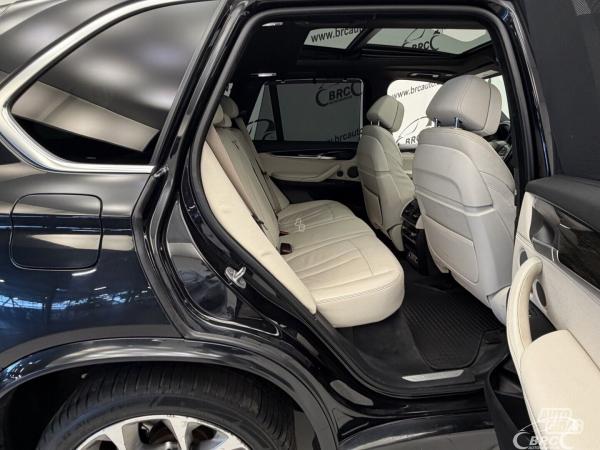 Melns BMW X5 2017 Avižieniai, ar dzinēja tilpumu 3.00 L un nobraukumu 159 tūkst. km par 19900 €, foto 10 vietnē AUTOMOTO.COM.LV
