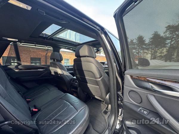 Black BMW X5 2017 in Tallinn, with an engine capacity of 3.00 L and mileage of 148 thousand km for 29000 €, photo 8 on AUTOMOTO.COM.LV