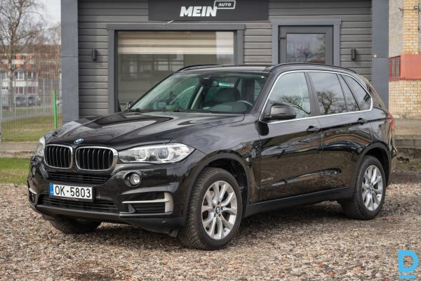 Melns BMW X5 2017 Liepāja, ar dzinēja tilpumu 3.00 L un nobraukumu 237 tūkst. km par 26999 €, foto 2 vietnē AUTOMOTO.COM.LV