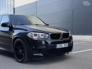 Black BMW X5 2017 in Kaunas, with an engine capacity of 4.40 L and mileage of 78 thousand km for 30000 €, photo 10 on AUTOMOTO.COM.LV