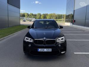 Black BMW X5 2017 in Kaunas, with an engine capacity of 4.40 L and mileage of 78 thousand km for 30000 €, photo 3 on AUTOMOTO.COM.LV