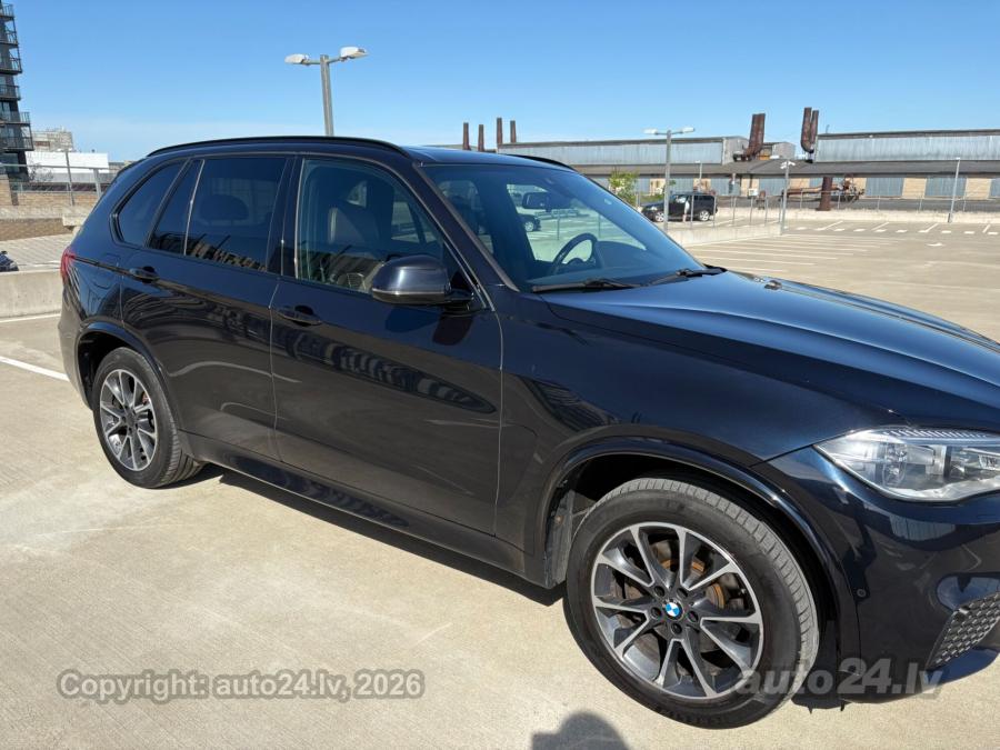 Melns BMW X5 2017 Tallina, ar dzinēja tilpumu 3.00 L un nobraukumu 214 tūkst. km par 25900 €, foto 13 vietnē AUTOMOTO.COM.LV