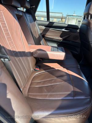 Melns BMW X5 2017 Tallina, ar dzinēja tilpumu 3.00 L un nobraukumu 214 tūkst. km par 25900 €, foto 21 vietnē AUTOMOTO.COM.LV
