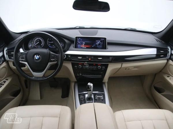 Black BMW X5 2017 in Vilnius, with an engine capacity of 3.00 L and mileage of 153 thousand km for 25999 €, photo 2 on AUTOMOTO.COM.LV